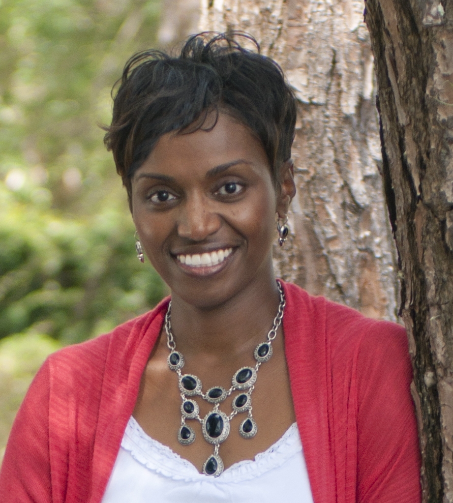 Living in the Pink Blog Tour | The Fegins Report